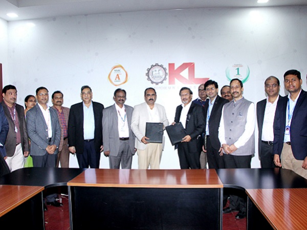 KL Deemed to be University Signs MoU with HCL Technologies for Tech Bee ...