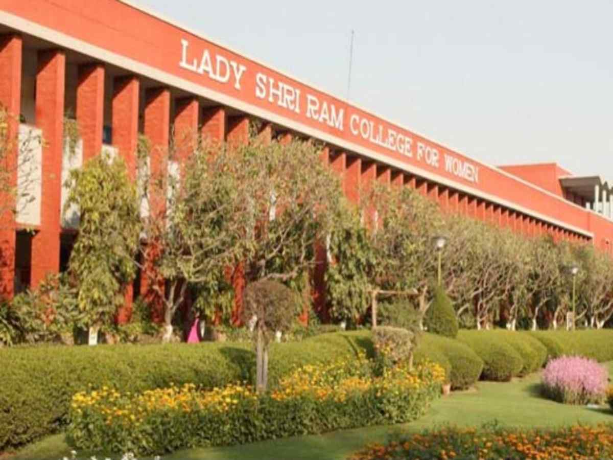 BA in History: Scope, Best Colleges, and Admission Details - Careerindia