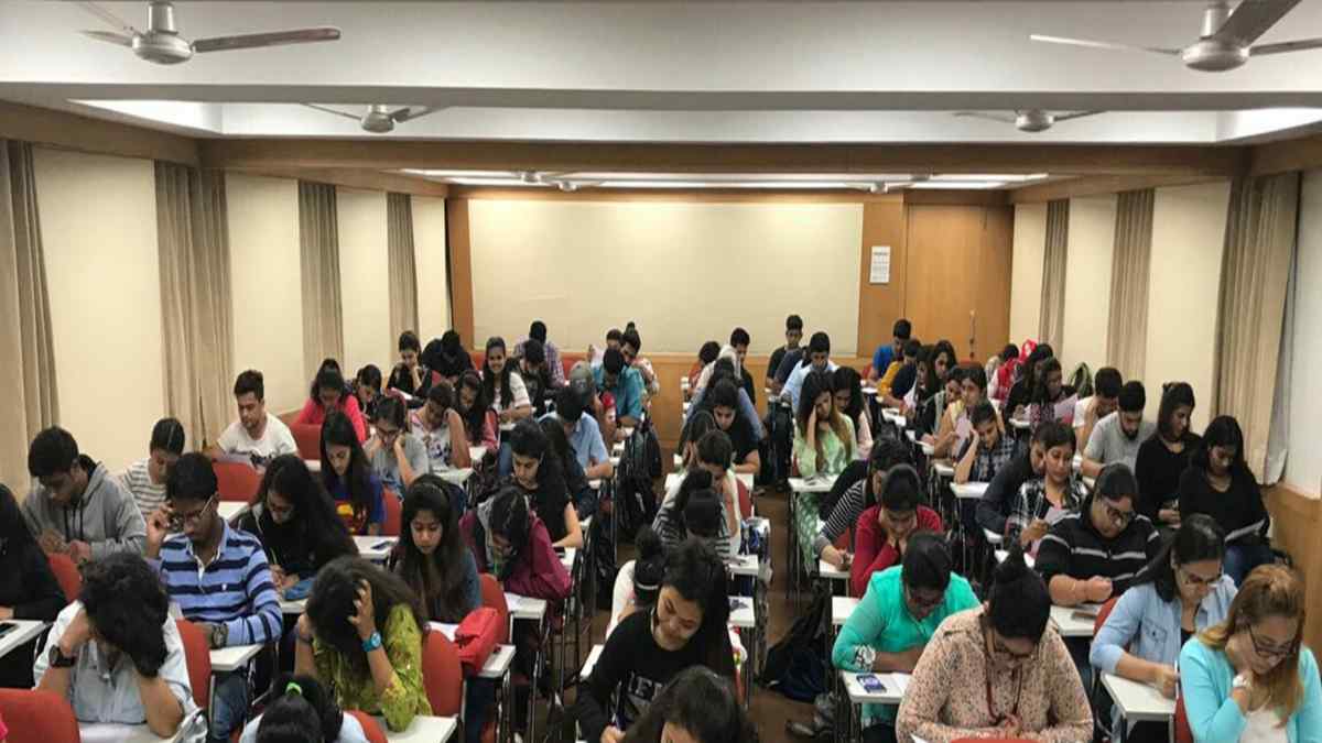 BA in English Literature: Scope, Best Colleges, and Admission Details ...