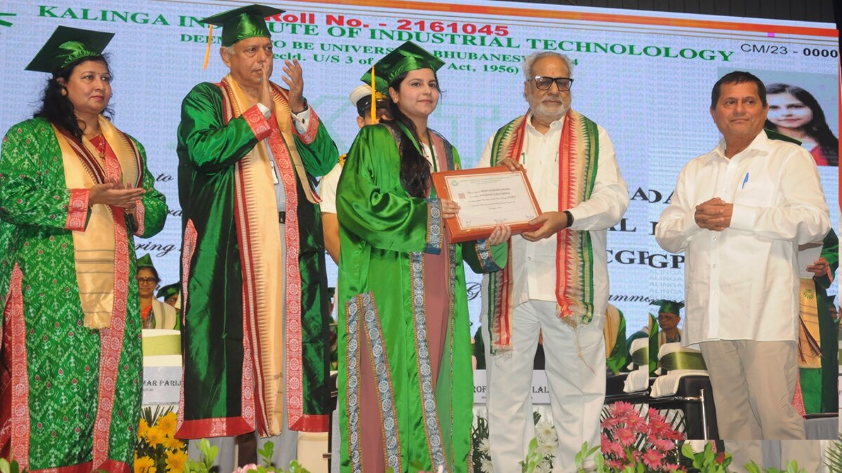 19th Annual Convocation of KIIT - Careerindia
