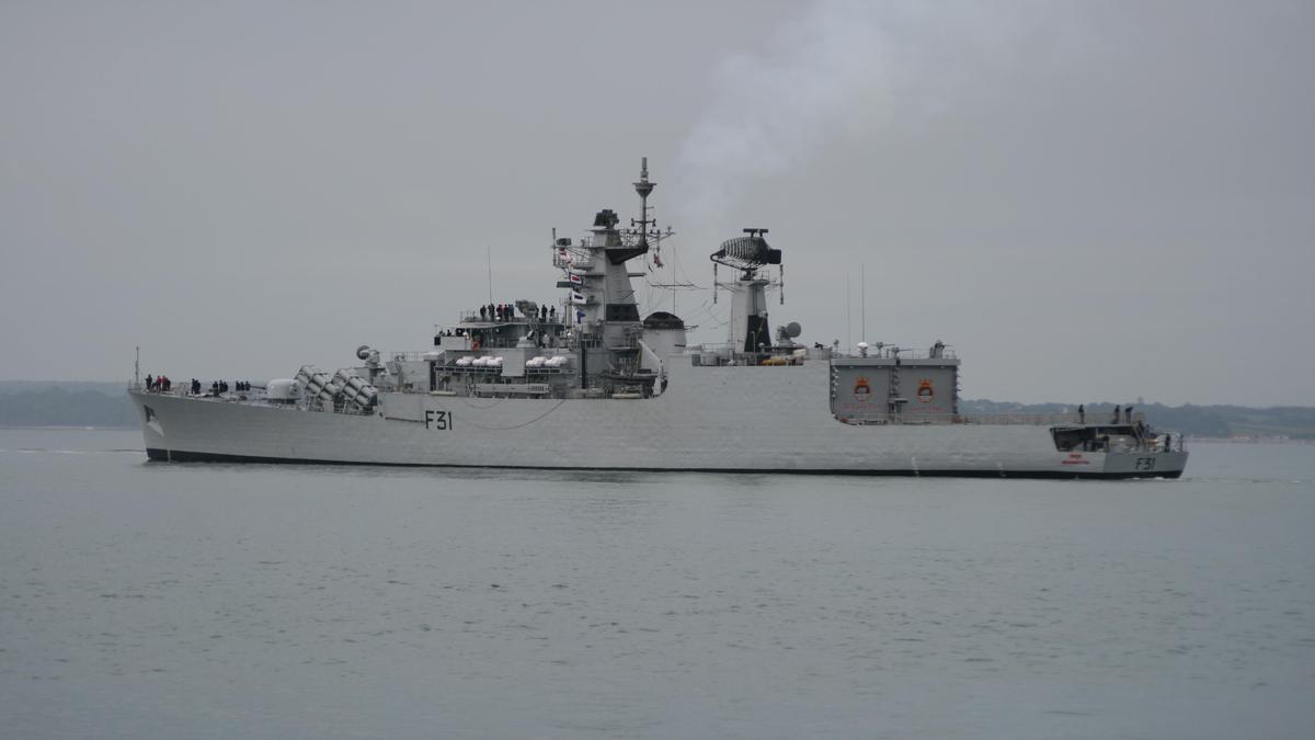 Know all about INS Brahmaputra - Careerindia